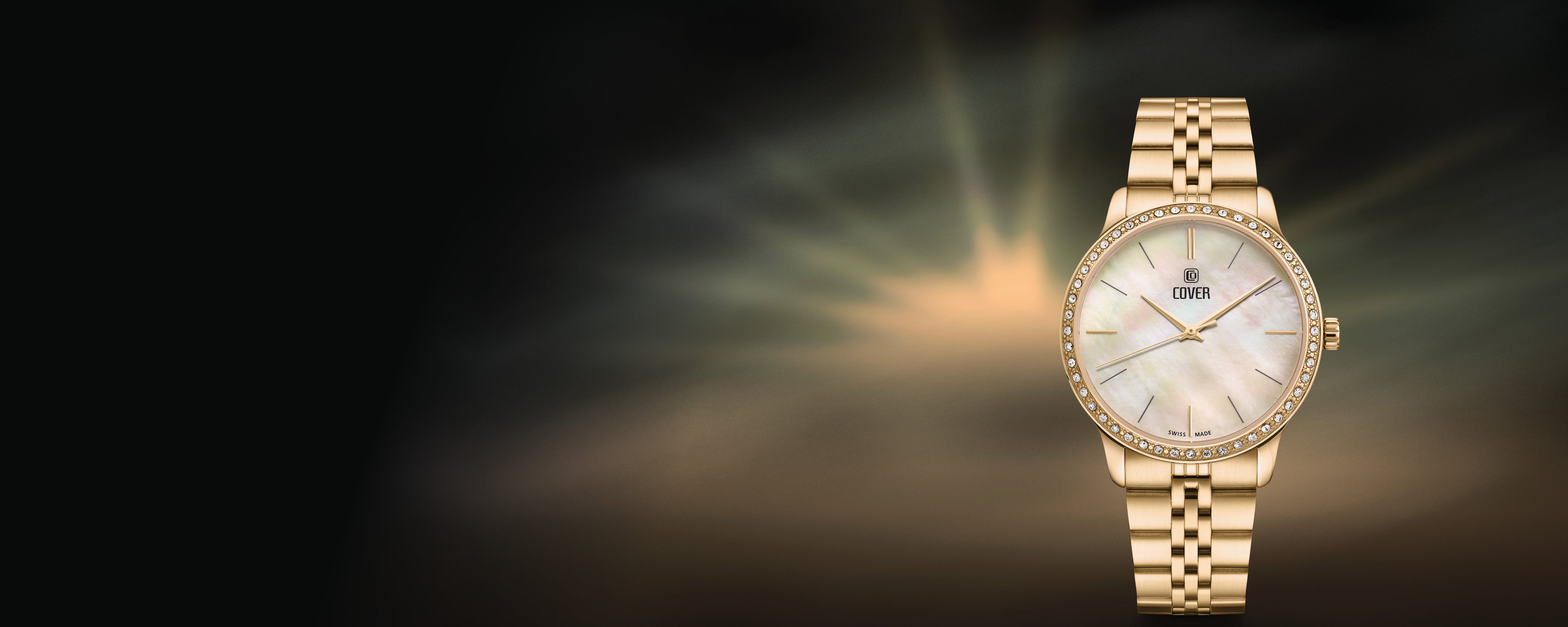 COVER Saraya - Elegant Swiss Watches with Crystal Accents